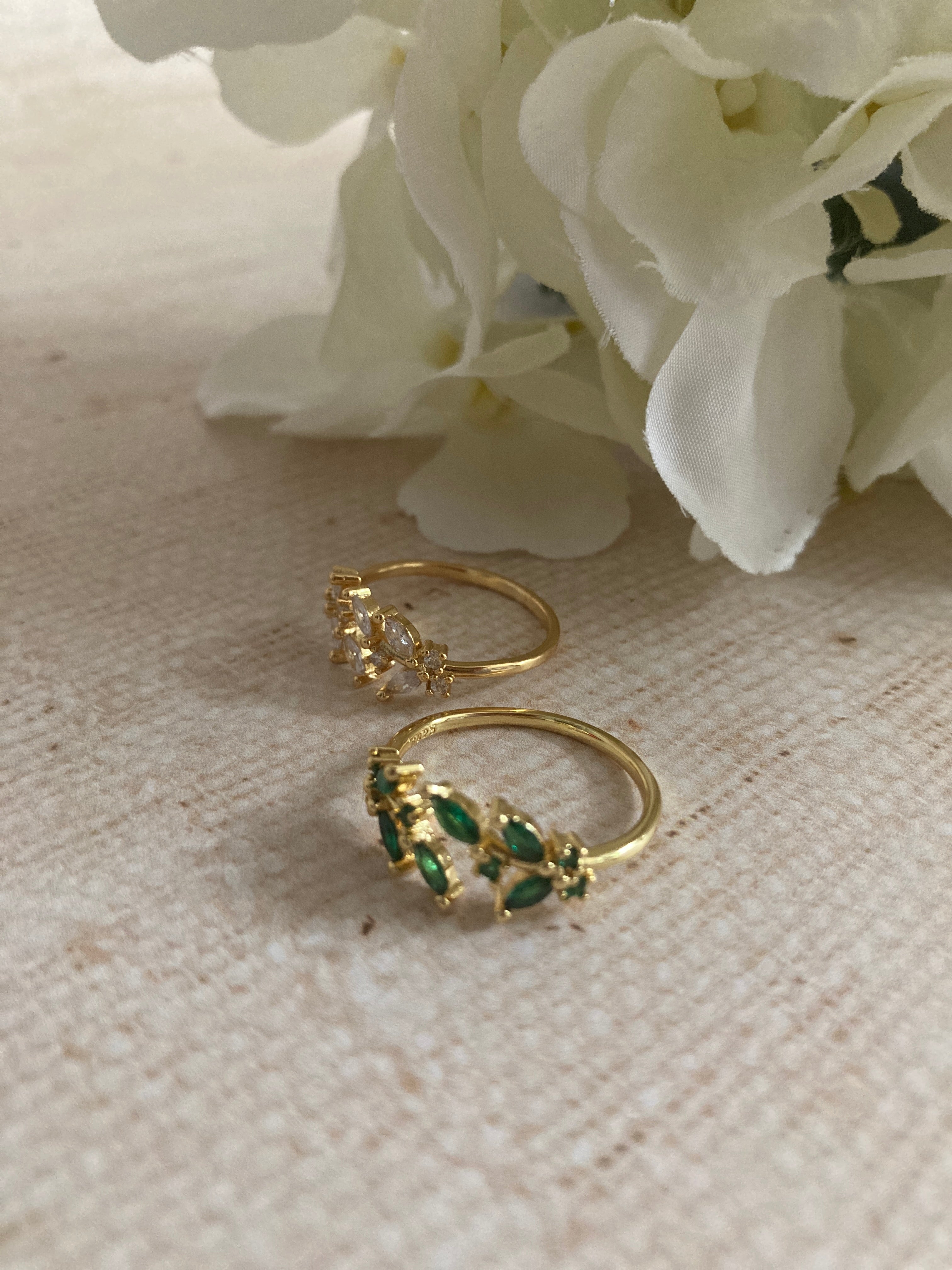 18K Gold Adjustable Dainty Leaf Ring (ST867) (Emerald Green) – Simran ...